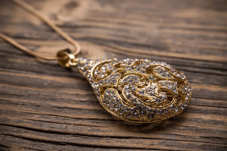 The Best Chains Styles for Pendants: A Guide to Choosing the Right ...